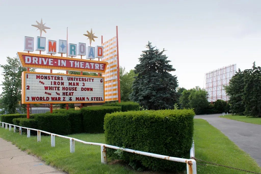 Drive In Movie Theaters in Texas | The Complete List of Open Drive-Ins